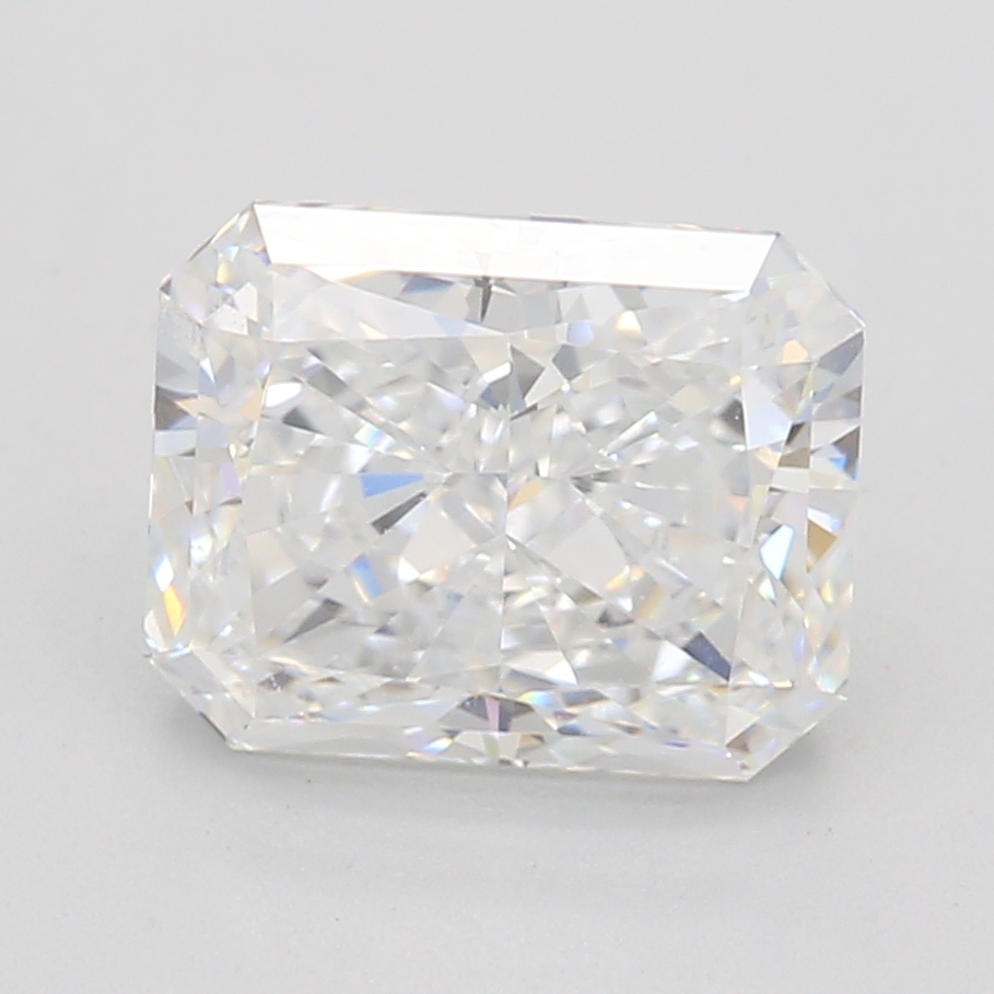 Radiant Cut Diamonds: Your In-Depth Guide - Do Amore